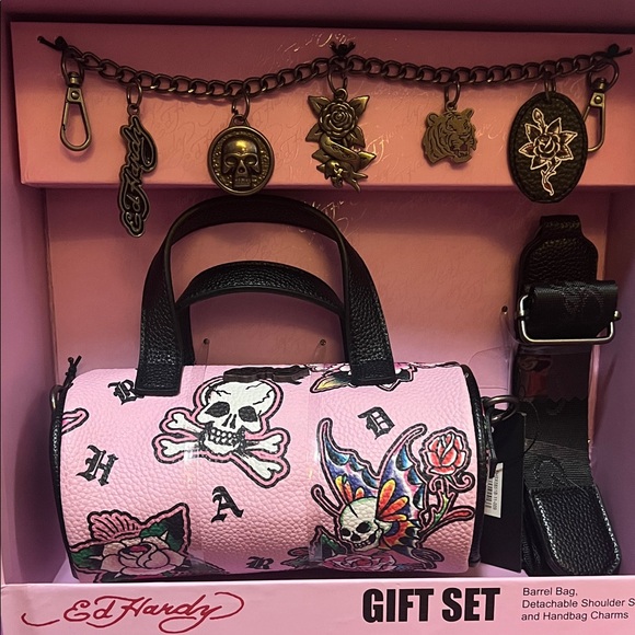 Ed Hardy | Bags | Nwt Ed Hardy Pink And Black Barrel Bag Gift Set ...